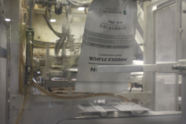Flour Packing Process « Hampton Grains Inc